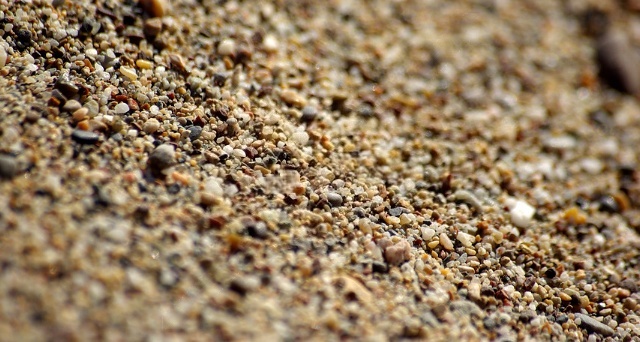 Why is the Density and Particle Size of Sand so Important? - sandreck